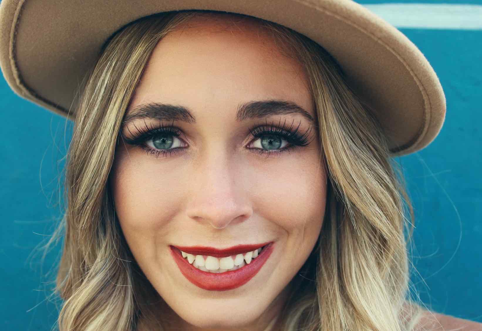 Recognizing the Red Flags: Understanding the Symptoms of Oral Cancer